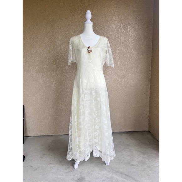 Olivia | Dresses | Vintage 7s Victorian Style Cream Lace Maxi Dress ...